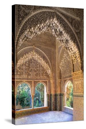 'Alhambra, Nazari Palace, Palace of the Lions,Hall of Aljimences, 9 ...