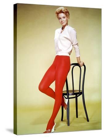 'American actress Angie Dickinson (born Angeline Brown en, 1931), here ...