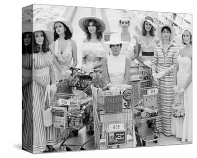 'The Stepford Wives' Photo | Art.com
