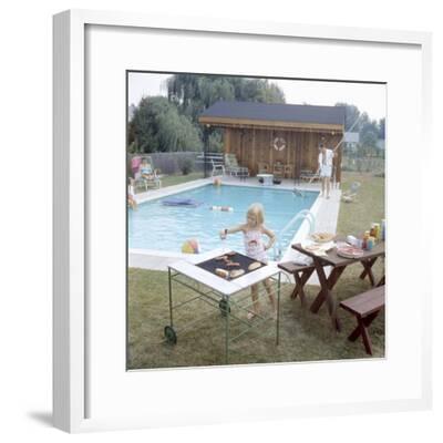 '1959: Family Cookout and Enjoying the Backyard Swimming Pool, Trenton ...