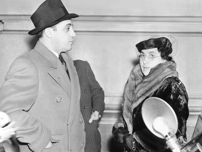 'Al Capone's Mother Teresa, and Brother Ralph Photographed in Federal ...