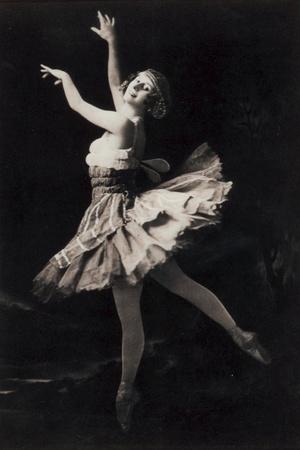 'Anna Pavlova the Russian Ballet Dancer' Photographic Print | Art.com