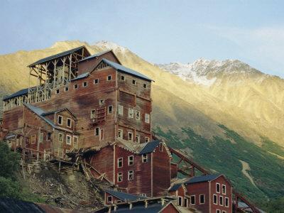 'Old Copper Mine Buildings, Preserved National Historic Site, Kennecott ...