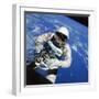 'Astronaut Ed White Making First American Space Walk, 120 Miles Above ...