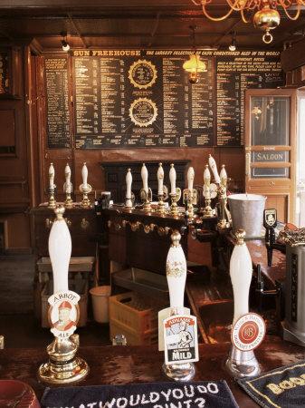 'Beer Pumps and Bar, Sun Pub, London, England, United Kingdom ...