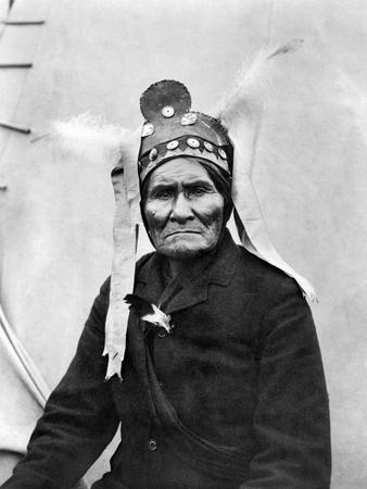 'Geronimo (1829-1909)' Photographic Print - C.d. Arnold | Art.com