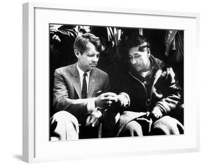 'Cesar Chavez Ends His Hunger Strike with Sen Robert Kennedy' Photo ...