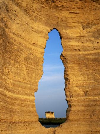'Keyhole Arch, Monument Rocks National Natural Area, Kansas, USA ...