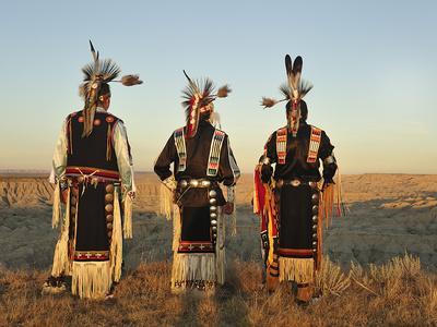 'Lakota Indians in the Badlands of South Dakota, USA' Photographic ...