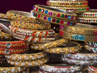 'Colourful Braclets for Sale in a Shop in Jaipur, Rajasthan, India ...