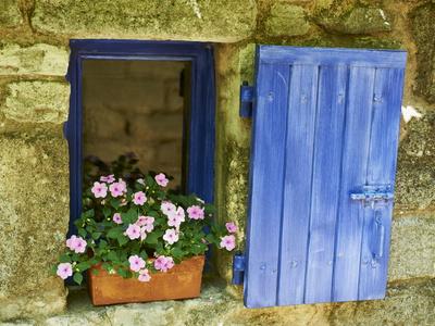 'Detail of Windowbox and Shutters, Saignon Village, Vaucluse, Provence ...