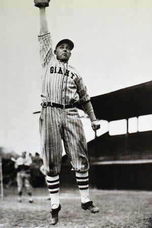 'Edd Roush (1893-1988)' Giclee Print | Art.com