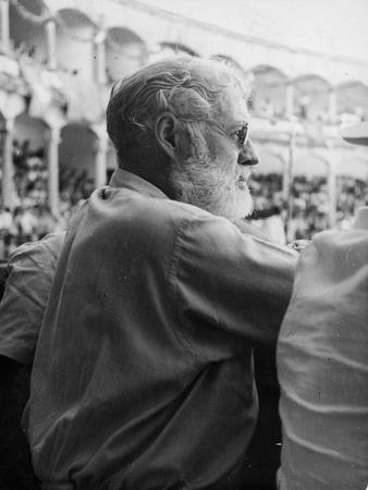 'Ernest Hemingway at a Bullfight' Photographic Print | Art.com