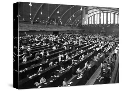 FBI Built a Fingerprint Archive Larger Than a Football Field, 1944 ...
