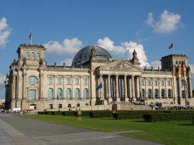 'Front View of the Reichstag Building, Berlin, Germany' Photographic ...
