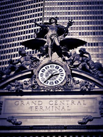 'Statue of Mercury and Clock on the 42nd Street Facade of Grand Central ...