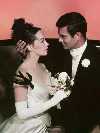 'GIGI, 1958 directed by VINCENTE MINNELLI Leslie Caron / Louis Jourdan ...