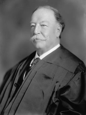 'William Howard Taft, Portrait as Chief Justice of the U.S. Supreme ...