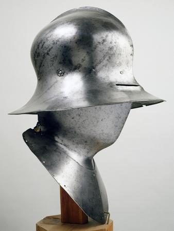 'Helmet and Bevor, 1460, in Innsbruck by Armourari Vetterlein and ...