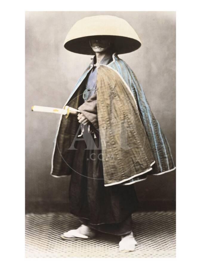 japanese-samurai-in-traditional-costume-1868_u-l-p622bg0.jpg (674×900)-花瓣网