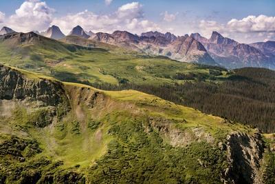 'USA, Colorado, San Juan Mountains. Grenadier Range mountain landscape ...