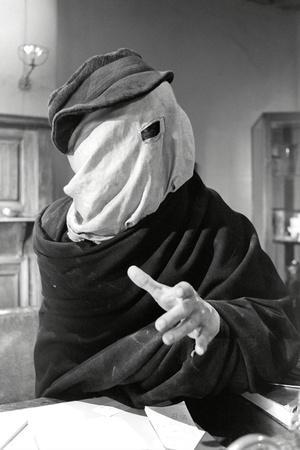 JOHN HURT. "THE ELEPHANT MAN" [1980], directed by DAVID LYNCH ...