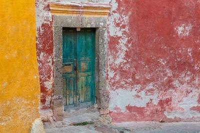 'Colorful Door' Photographic Print - Kathy Mahan | Art.com