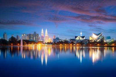 'Kuala Lumpur city skyscraper and fountation with nice sky twilight at ...