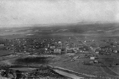 'Vale, Oregon Birds Eye View of Town Photograph - Vale, OR' Art Print ...