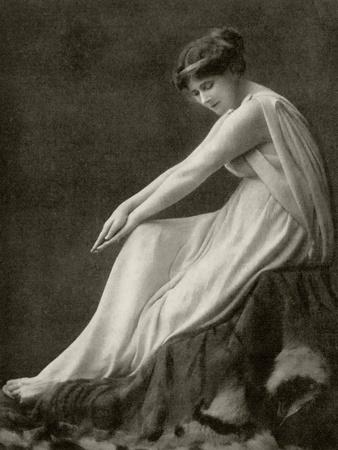 'Mary Anderson, from 'A Few More Memories' by Mary Anderson De Navarro ...