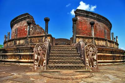 'Ancient Polonnaruwa Temple - Medieval Capital of Ceylon,Unesco World ...