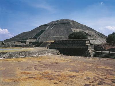 Mexico, Mexico State, City of Gods, Pyramid of Sun Giclee Print | Art.com