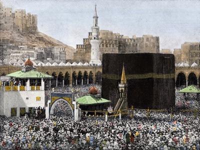 Muslim Pelerins around the Shrine of the Kaaba in the Mosque in Mecca ...