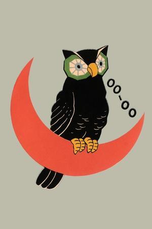'Owl on Crescent Moon' Art Print | Art.com