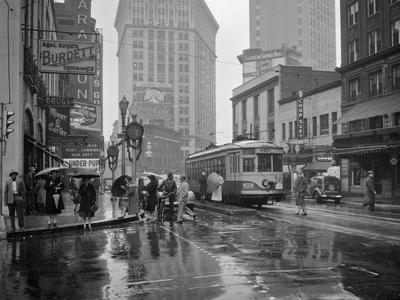 '1930s 1940s PEACHTREE STREET SHOPS SIGNS CARS PUBLIC TROLLEY AND ...