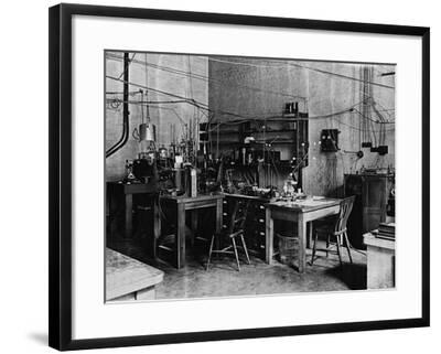 'Research Laboratory of Ernest Rutherford at Cambridge' Photographic ...