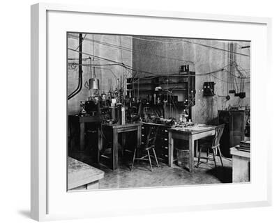 'Research Laboratory of Ernest Rutherford at Cambridge' Photographic ...