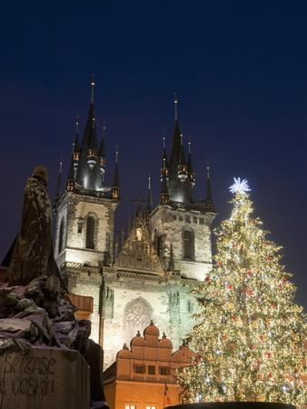 'Christmas Tree, Gothic Tyn Church and Statue of Jan Hus, Old Town ...