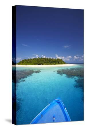 Boat Heading for Desert Island, Maldives, Indian Ocean, Asia Stretched ...