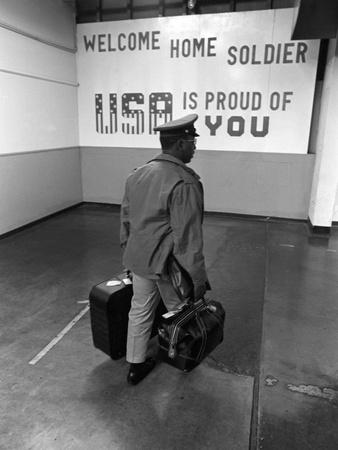 'Welcome Home Soldier' Photographic Print - Sal Veder | Art.com