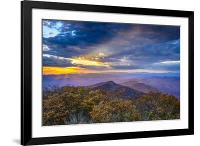 'Blue Ridge Mountains in North Georgia, USA in the Autumn Season at ...