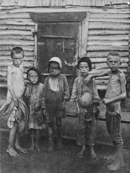 'Starving and Ragged Children During the Russian Famine' Photographic ...