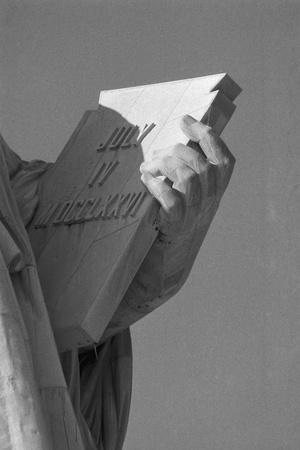 'Statue of Liberty Holding Tablet' Photographic Print | Art.com