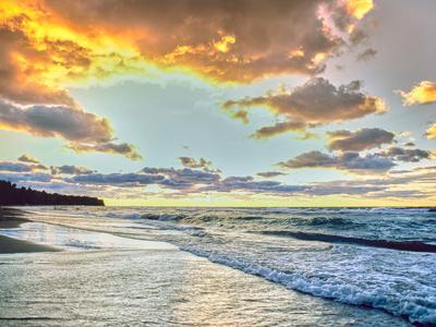 'Sunset over Lake Superior, Keweenaw Peninsula, Upper Peninsula, Alger ...