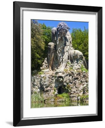 The Appennine Colossus By Giambologna, Villa Di Pratolino, Vaglia ...