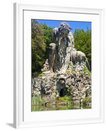 The Appennine Colossus By Giambologna, Villa Di Pratolino, Vaglia ...