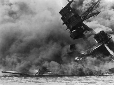 'The USS Arizona Burning after the Japanese Attack on Pearl Harbor, Dec ...
