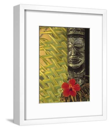 Traditional Wood Carving, Rarotonga, Cook Islands Photographic Print by ...