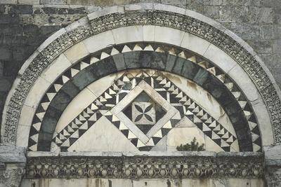 'Two-Tone Geometric Pattern Decoration from the Lunette, Cathedral of ...