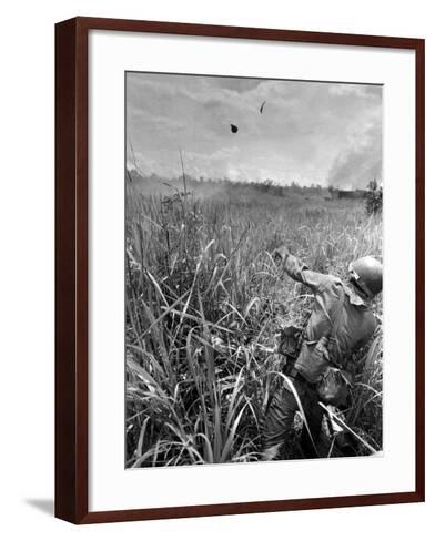 Vietnam War South Vietnamese Photographic Print by Neal Ulevich | Art.com